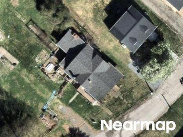 Lorraine Ave