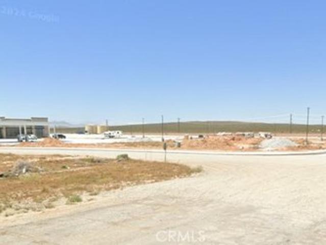 Lorraine Ave, North Edwards, CA 93523