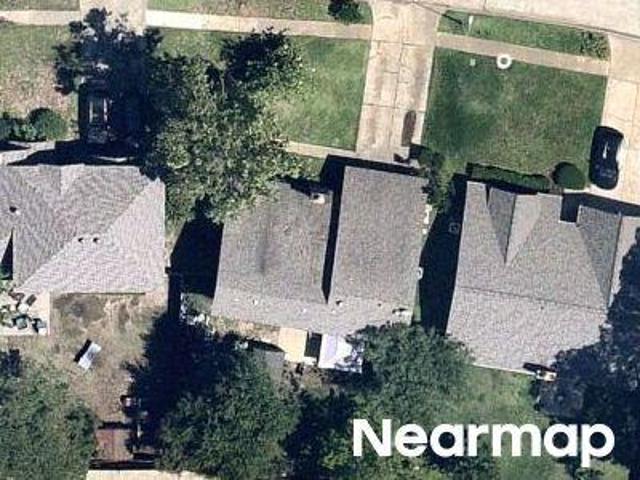 Lost Lake Ln