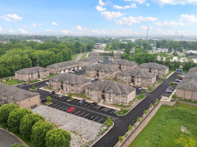 Lost River Cove Apartments 1 Bedroom Apartment for Rent at 945 Riverbend St, Bowling Green, KY 42104
