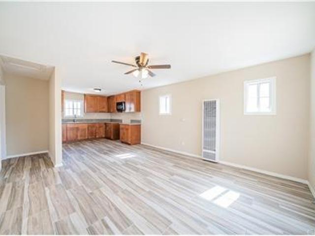 Los Angeles 2bedroom 2 bath Home