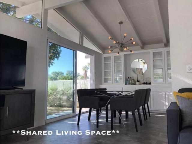 Los Angeles CA 90049 LS49298796
