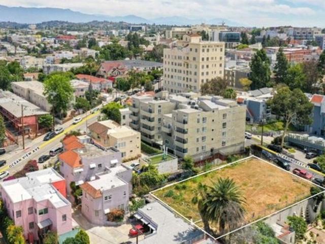 Los Angeles, CA 90057