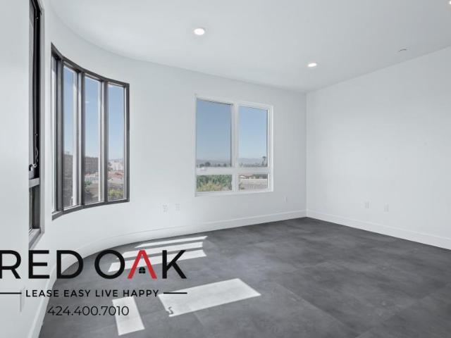Los Angeles CA 90008 81144159