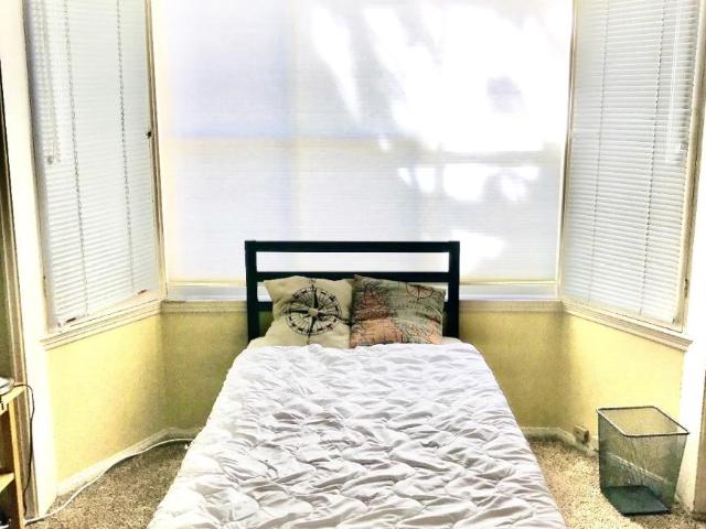 Los Angeles CA 90025 57110120