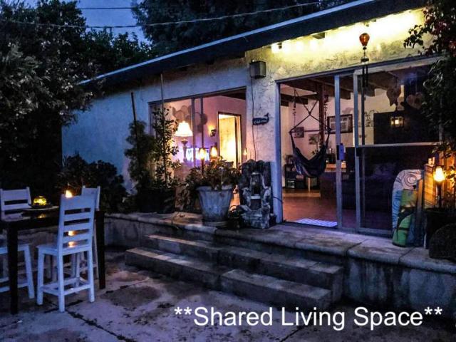 Los Angeles CA 91601 49298787