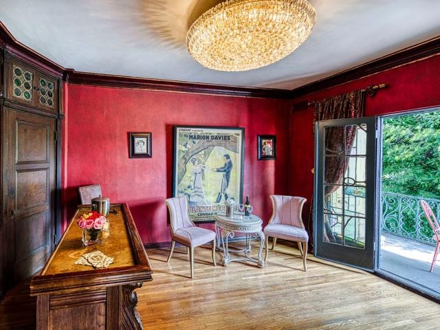 Los Altos – A Legendary Residence at 4121 Wilshire Blvd Studio Apartment for Rent at 4121 Wilshire Blvd, Los Angeles, CA 90010 Greater Wilshire