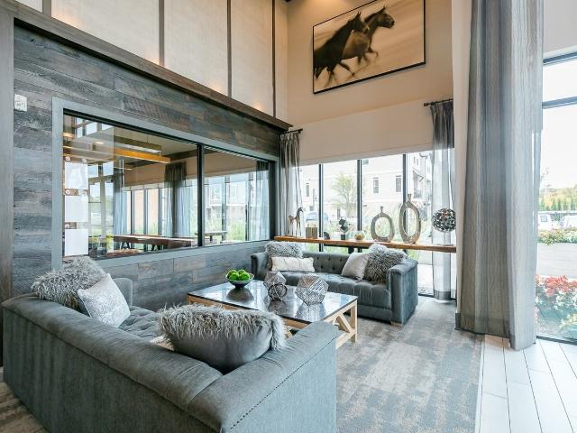 Los Altos Trinity Green 1 Bedroom Apartment for Rent at 990 Singleton Blvd, Dallas, TX 75212 Fredrick Douglas