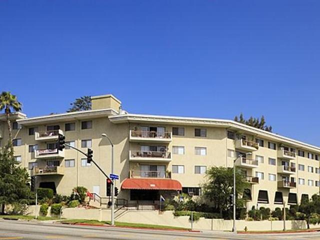 Los Feliz Summit Apartments 2 Bedroom Apartment for Rent at 3901 Los Feliz Blvd, Los Angeles, CA 90027 Greater Griffith Park