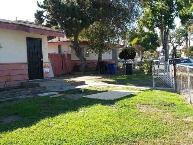 Los Flores Boulevard 2 Bedroom Apartment for Rent at Los Flores Blvd, Lynwood, CA 90262 Lynwood