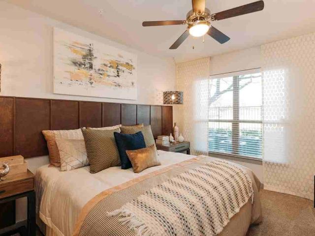 Los Robles Apartments 2 Bedroom Apartment for Rent at 20838 Blanco Rd, San Antonio, TX 78260 Stone Oak