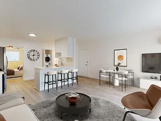 Los Robles Properties, LLC 2 Bedroom Apartment for Rent at 400 N Los Robles Ave, Pasadena, CA 91101 The Oaks