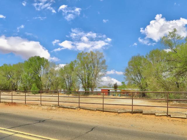 Los Ranchos Road Lots 4 & 5 NW