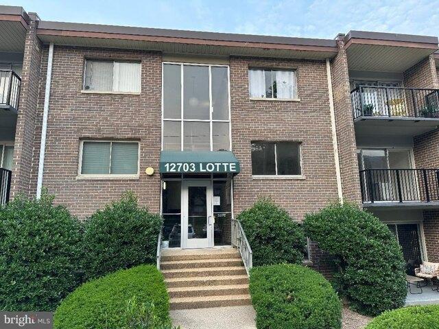 Lotte Dr Apt,woodbridge, Condo For Sale