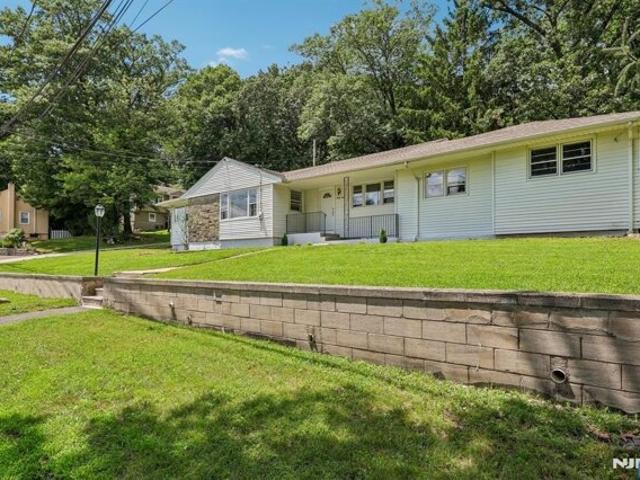 Lotz St, North Haledon, Home For Sale