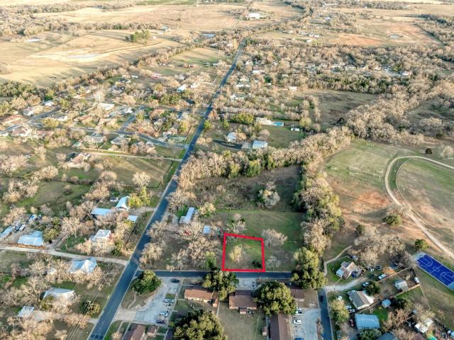 Lot 3 E Alamo St