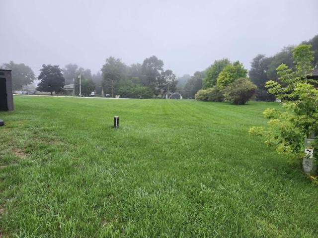 Lot 3 Roundtable Dr