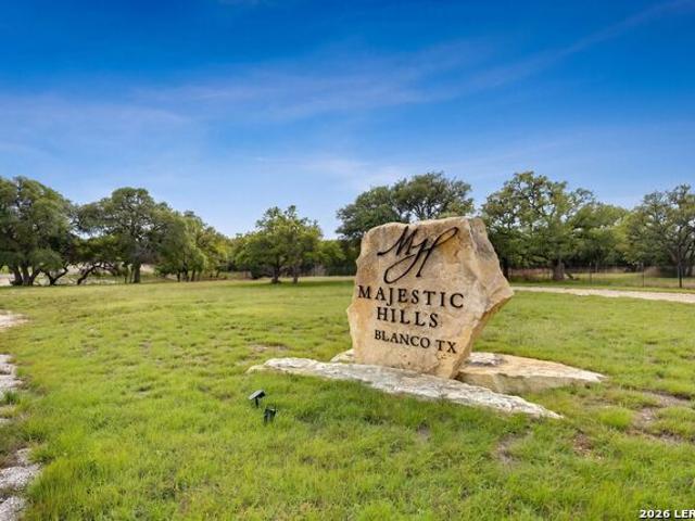 LOT 046 Falling Oak Dr