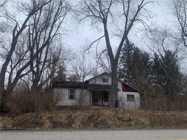 Lot 108 W Market St