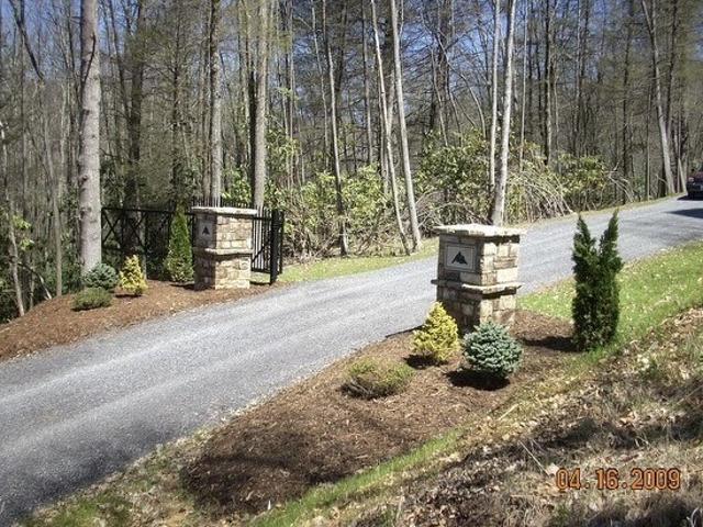 LOT 12 Cove Creek