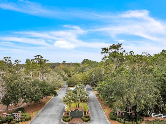 LOT 13 Blue Heron Trail
