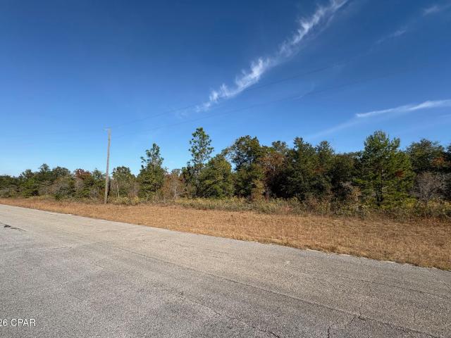 Lot 13 Hampshire Blvd, Chipley, FL 32428 | MLS #786262 | Compass
