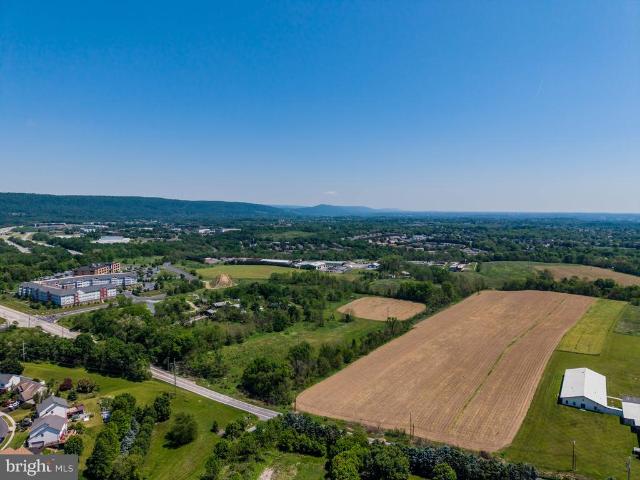 LOT 13 Technology Parkway