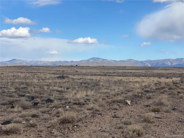 Lot 14 19th St