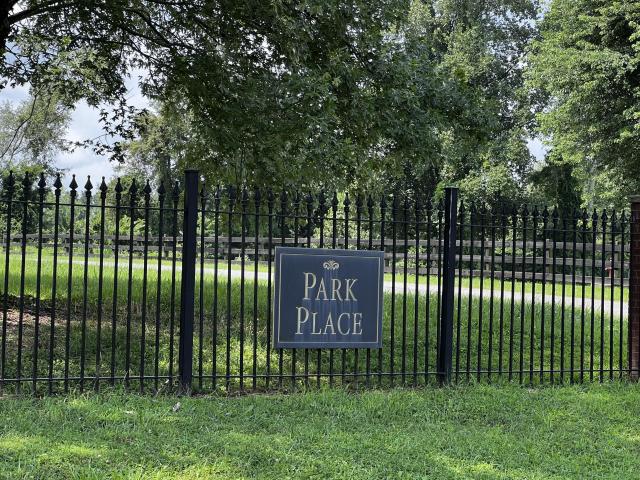Lot 15 Park Place