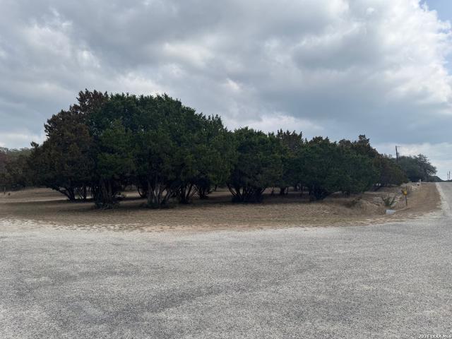 Lot 17 Country Meadow Ln, Lakehills, TX 78063 | MLS #1942 | Compass