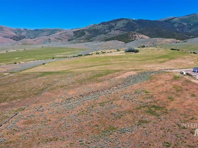Lot #18 100 E