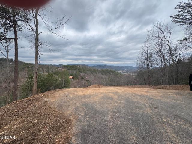 Lot 18R Hikers Path Lane