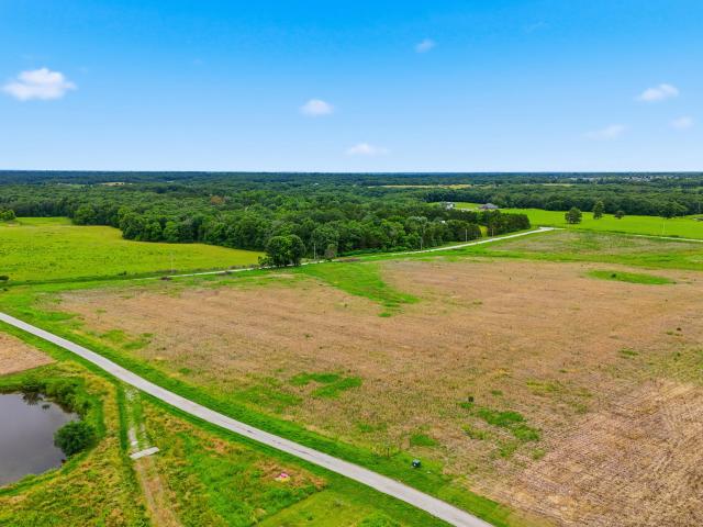 Lot 1 s bentlage dr