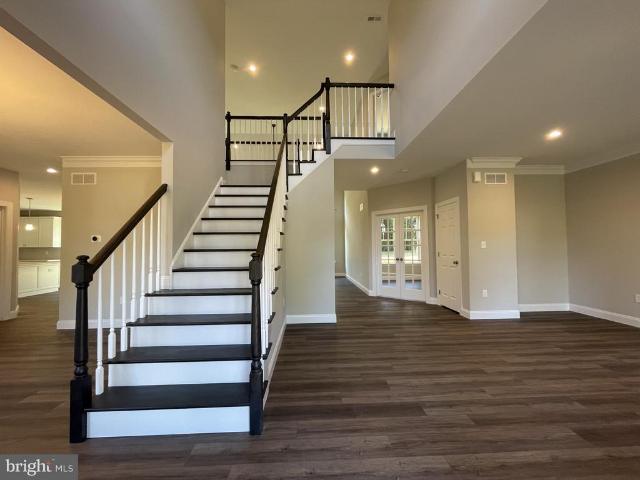 Lot 1b Iroquois Dr