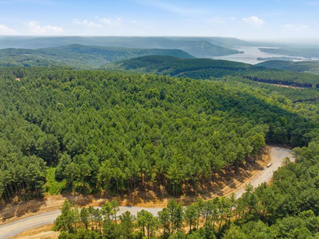Lot 2024 Crescent Court
