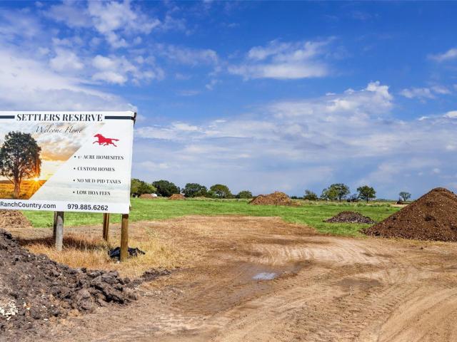 LOT 20 328 Rolling Hill Drive