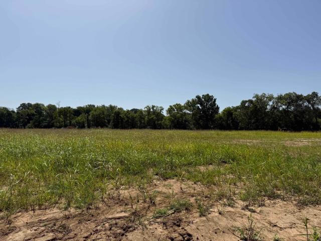 Lot 20 River Drift