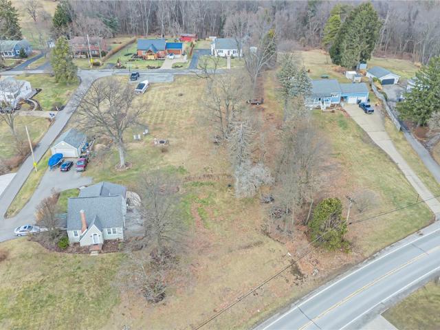 Lot 2 Tuscarawas Rd