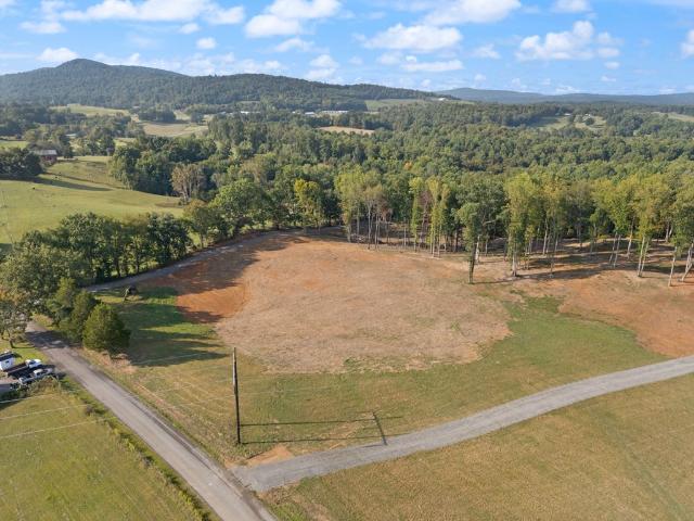 Lot 2 Summer Lane