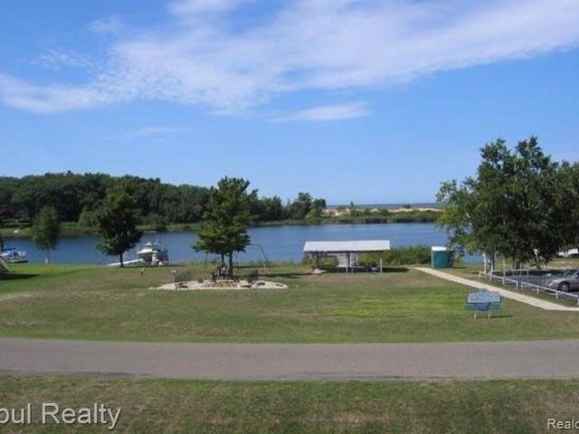 Lot 30 Third Street # Lot: 30