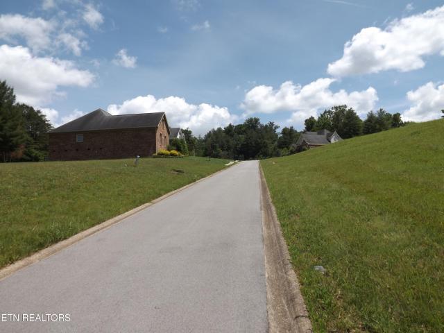LOT 32 Cromwell St