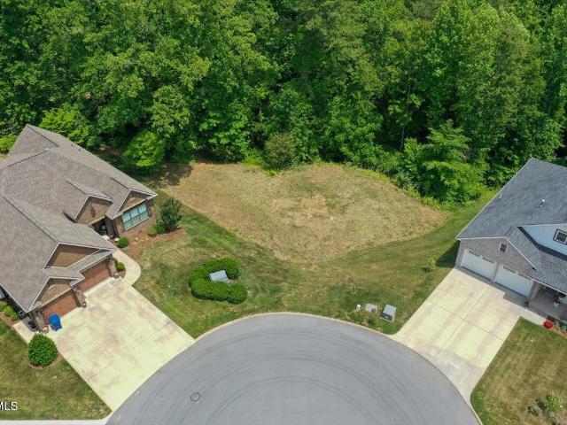 Lot 33 English Ivy Trail Lot 33