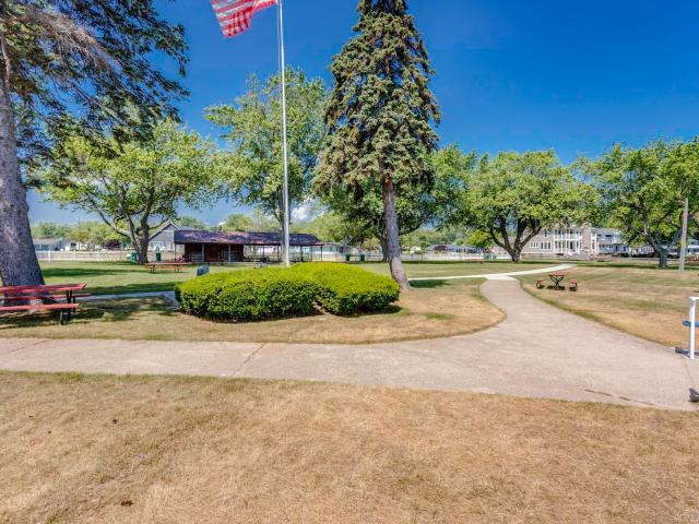 Lot 402 Sunset Boulevard