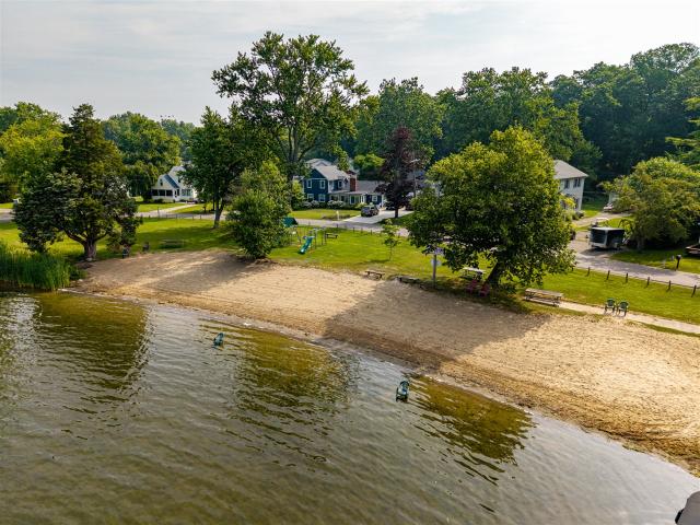 Lot 5 Lombardy Court # 5