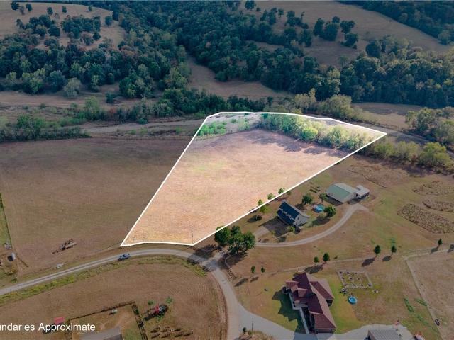 Lot 5 Madison 6177