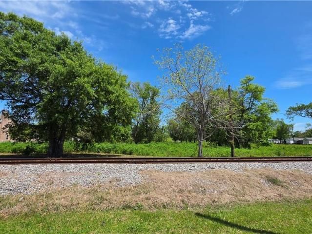 Lot 5A & 5B On Hwy 23 To The Mississippi River