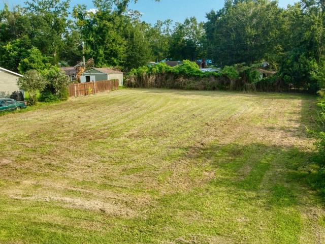 Lot 6 W Begonia Avenue
