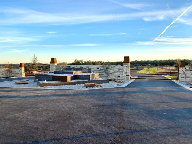 Lot 6 W Fitzhugh Rd