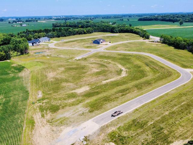 Lot 6 Blue Violet, Cambridge, WI 53523 | MLS #2010