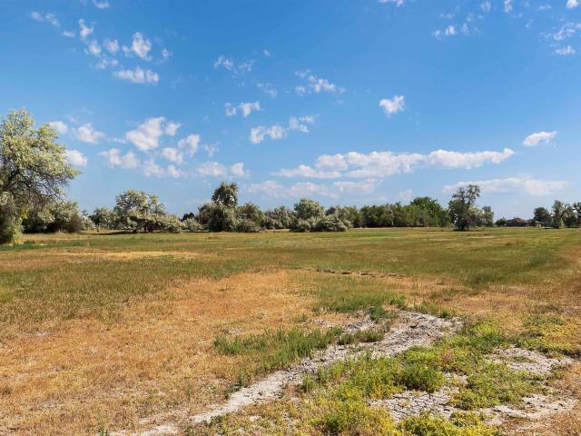 Lot 8 Island Court